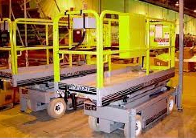 Lift-A-Loft SPN11 - SPL Specs & Dimensions (2019 - 2025) | Wheeled ...