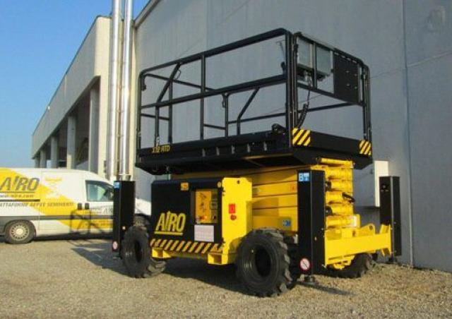 AIRO X12 RTD Specs (2016 - 2025) | Wheeled scissor lifts | LECTURA Specs