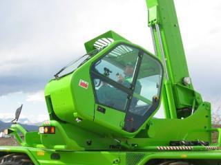 Merlo Roto 40.26 MCSS rotating telehandler specs (2010 - 2015 ...