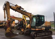 Case Poclain crawler excavators specs & dimensions | Diggers ...