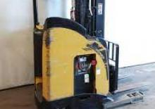 Yale reach trucks - reach forklifts specifications & dimensions ...