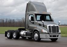 Freightliner Trucks - Lorries Full Specs & Dimensions | LECTURA Specs