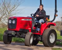 Massey Ferguson MF 6711 4WD Tractor Specs & Dimensions (2018 - 2024 ...