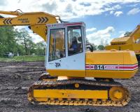 Komatsu PC130-7 excavator specs & dimensions (2020 - 2025) | Diggers ...