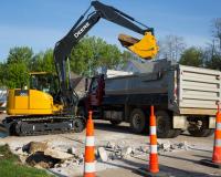 John Deere Construction 130G excavator specs & dimensions (2017 - 2026 ...