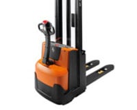 RAYMOND 6210 walkie stacker specs & dimensions (2019 - 2025) | LECTURA ...