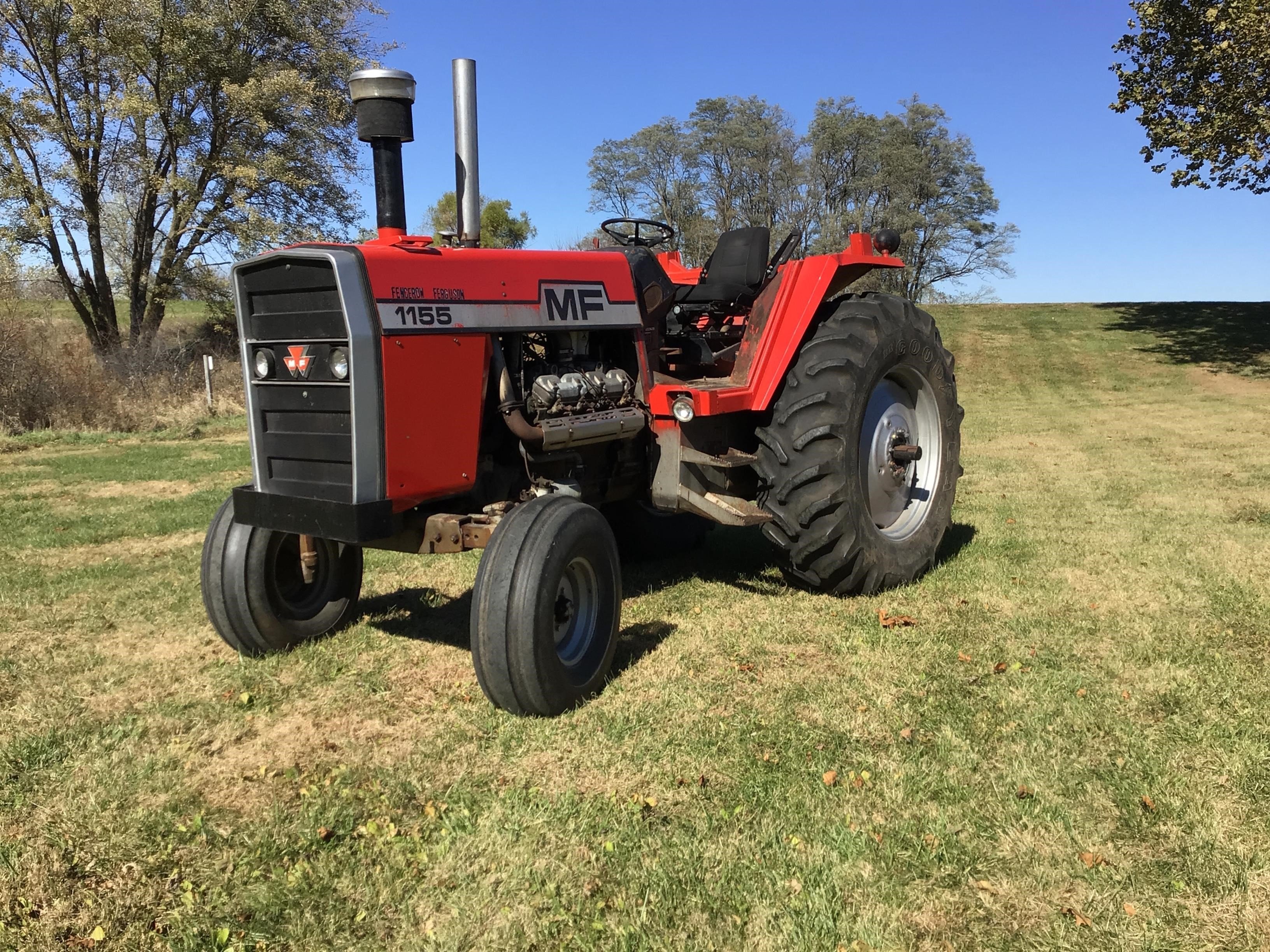 Massey Ferguson 1155 2WD Tractor Specs & Dimensions (1973 - 1978) | LECTURA Specs