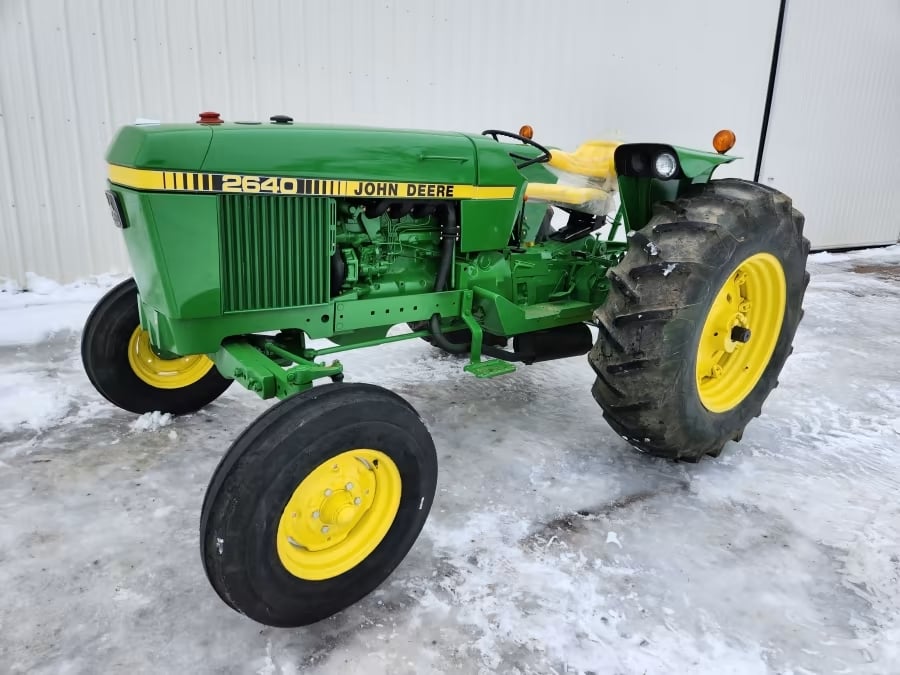 John Deere 2640 2WD Tractor Specs & Dimensions (1976 - 1982) | LECTURA ...