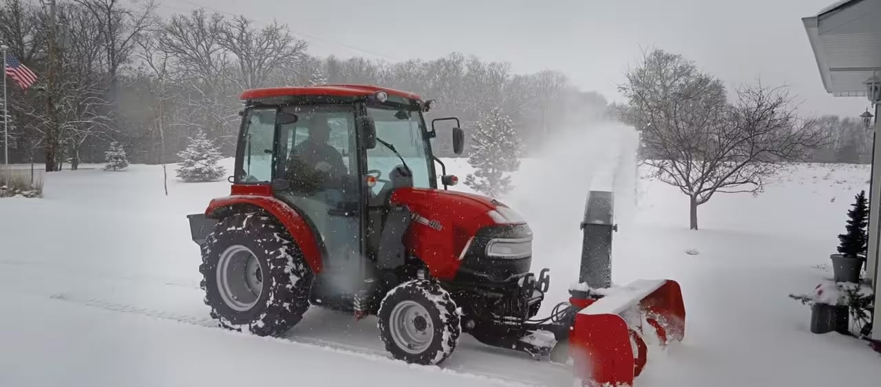 Case IH Farmall 45C 2WD Tractor Specs (2022 - 2023) | LECTURA Specs