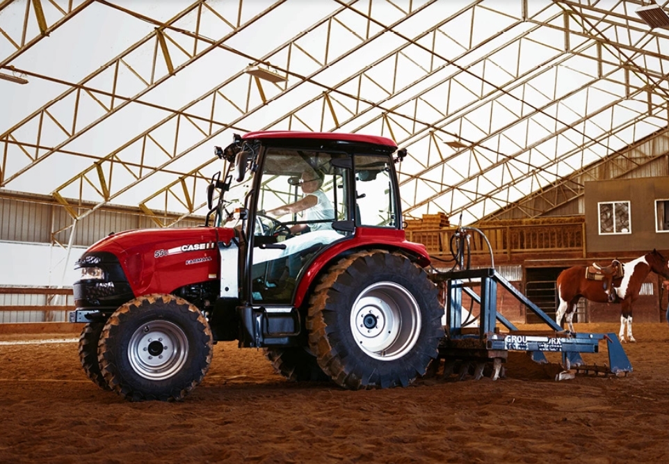 Case IH Farmall 55C 2WD Tractor Specs & Dimensions (2022 - 2025 ...