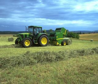 John Deere 6020 SE 4WD Tractor Specs & Dimensions (2003 - 2007 ...