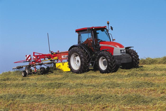 McCormick C 100 Max 4WD Tractor Specs & Dimensions (2008 - 2014 ...