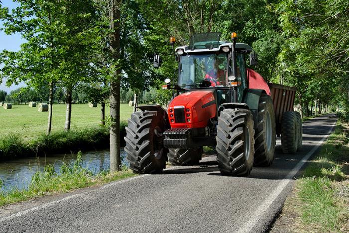 SAME Explorer³ 105 GS DT 4WD Tractor Specs & Dimensions (2012 - 2014 ...