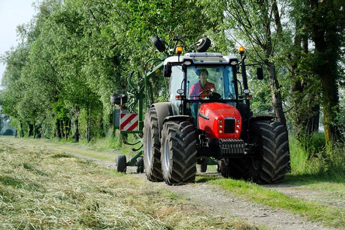 SAME Explorer³ 105 GS DT 4WD Tractor Specs & Dimensions (2012 - 2014 ...