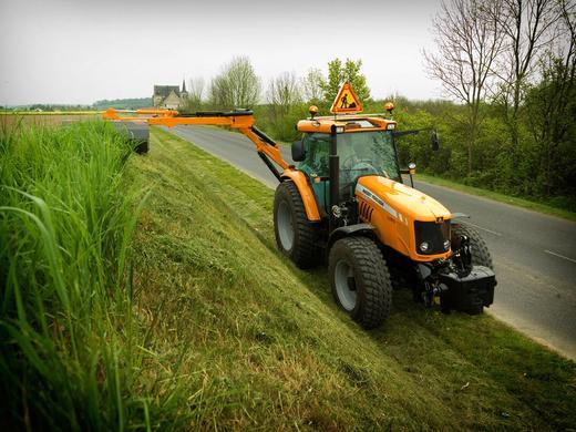 Massey Ferguson MF 6455 Komfort 4WD Tractor Specs & Dimensions (2011 ...