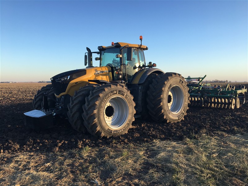 Challenger 1046 4WD Tractor Specs & Dimensions (2017 - 2020) | LECTURA ...