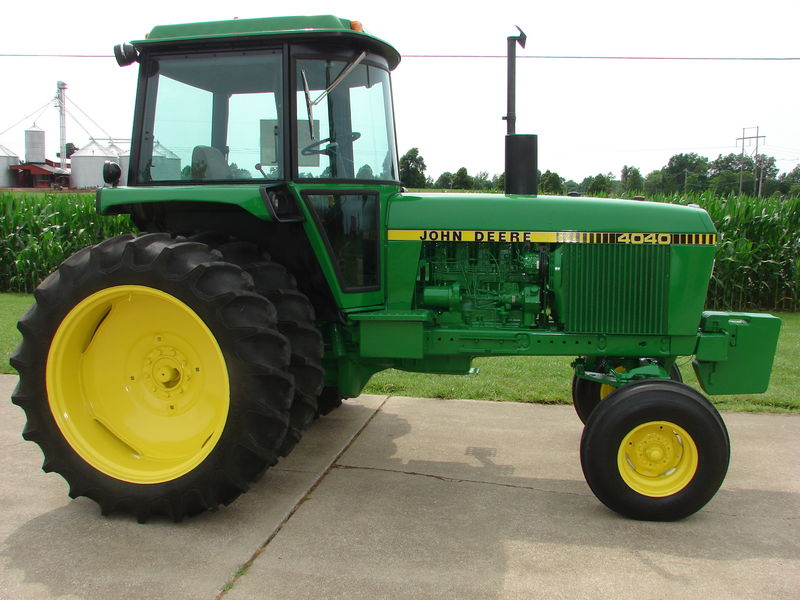 John Deere 4040S 4WD Tractor Specs & Dimensions (1981 - 1984) | LECTURA ...