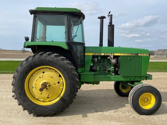 John Deere 4050 4WD Tractor Specs & Dimensions (1983 - 1988) | LECTURA ...