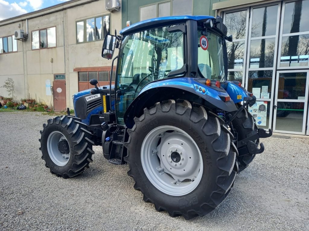 Landini 5-100 HC 4WD Tractor Specs & Dimensions (2021 - 2025) | LECTURA ...