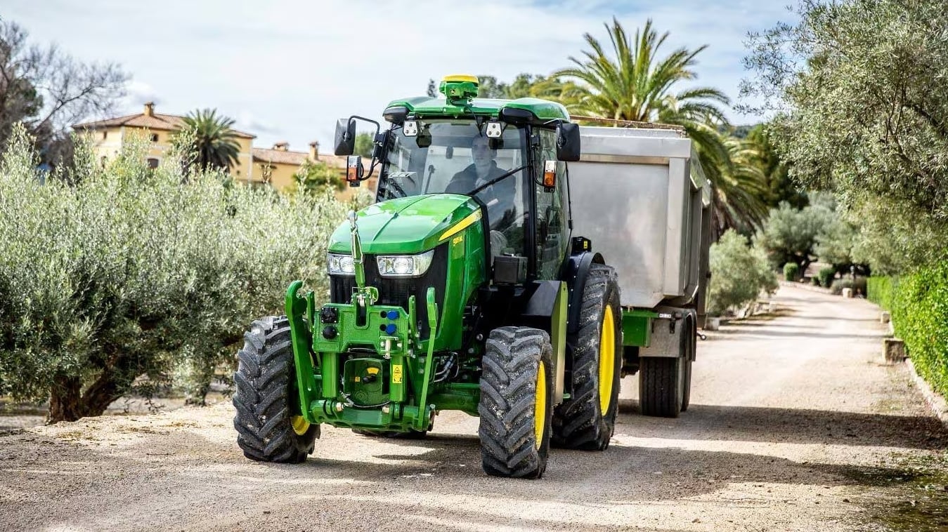 John Deere 5105ML 4WD Tractor Specs & Dimensions (2022 - 2025) | LECTURA Specs