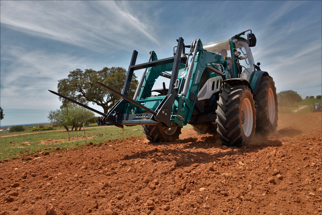 Arbos 5130 4WD Tractor Specs & Dimensions (2015 - 2025) | LECTURA Specs