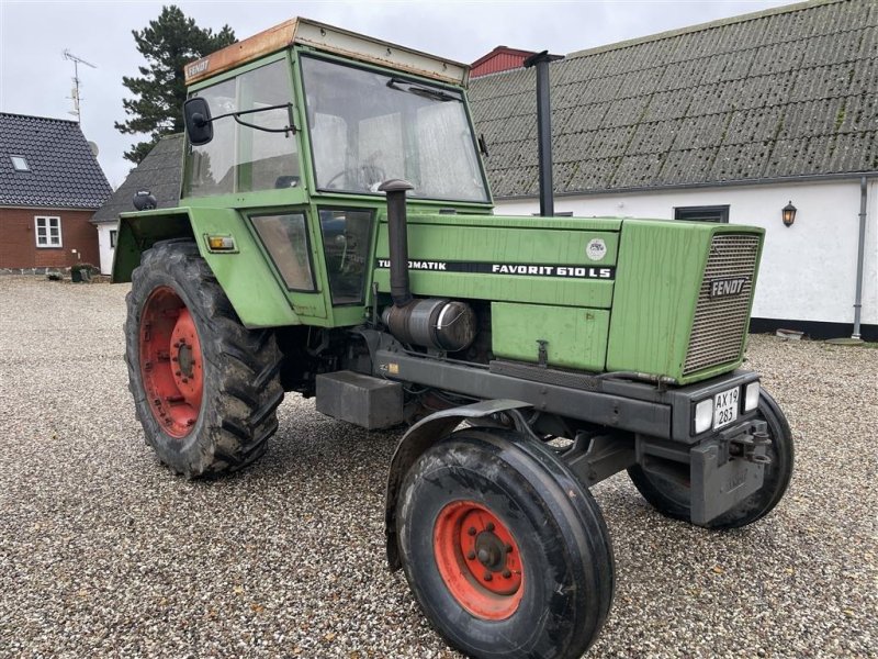 Fendt 610SL 4WD Tractor Specs & Dimensions (1976 - 1979) | LECTURA Specs