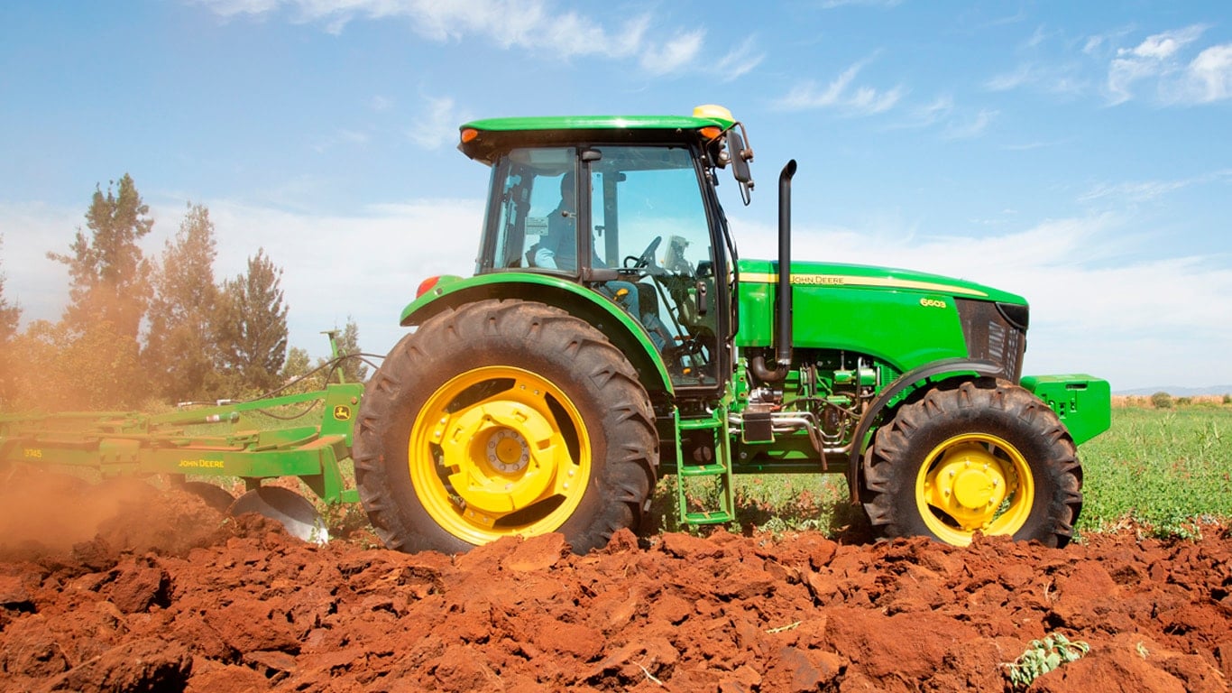 John Deere 6603 4WD Tractor Specs & Dimensions (2022 - 2025) | LECTURA ...