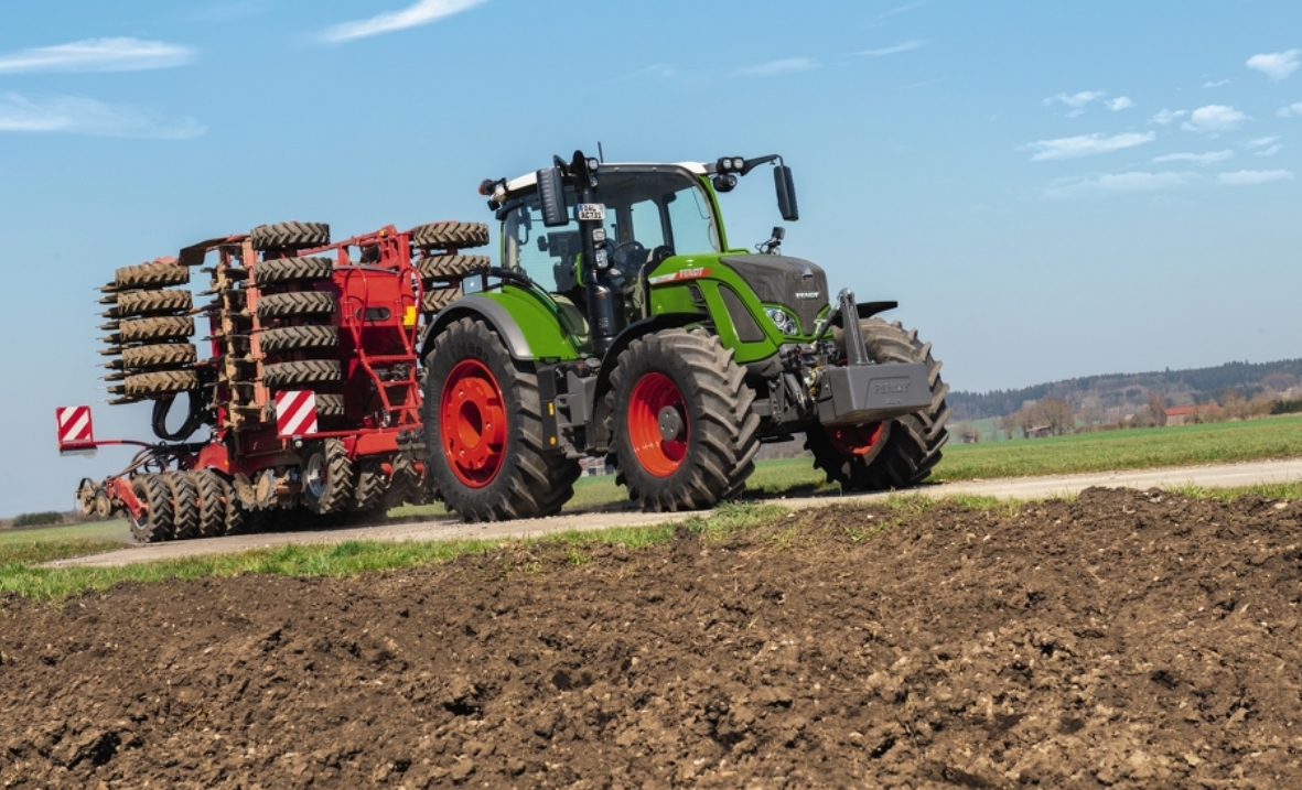 Fendt 720 Vario Power+ 4WD Tractor Specs (2021 - 2025) | LECTURA Specs