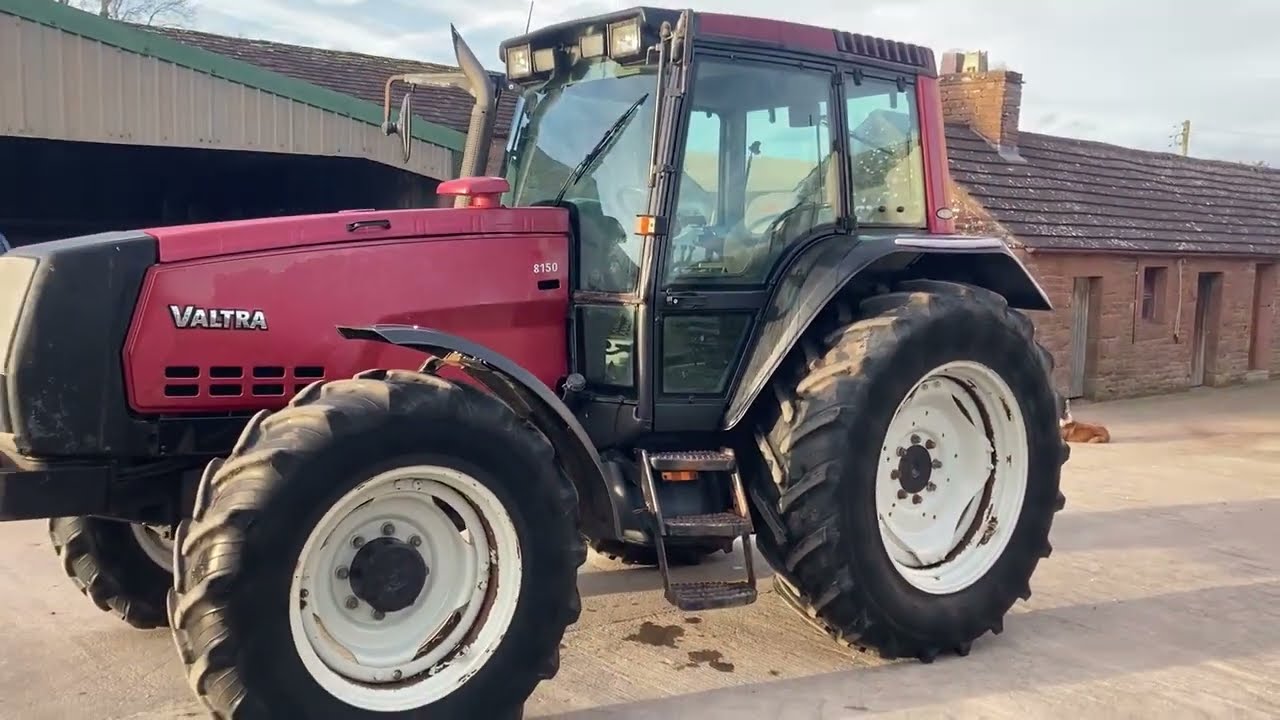 Valtra 8150 HI 4WD Tractor Specs & Dimensions (2000 - 2004) | LECTURA Specs