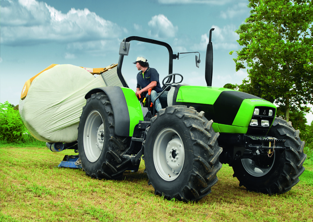 DEUTZ-FAHR Agrolux 90 4WD Tractor Specs & Dimensions (2022 - 2025 ...