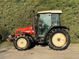 SAME Dorado 85 LS DT 4WD Tractor Specs & Dimensions (2015 - 2016 ...