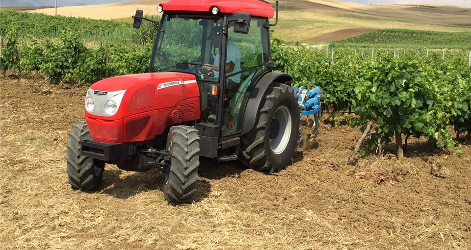 McCormick F110XL 4WD Tractor Specs (2017 - 2017) | LECTURA Specs