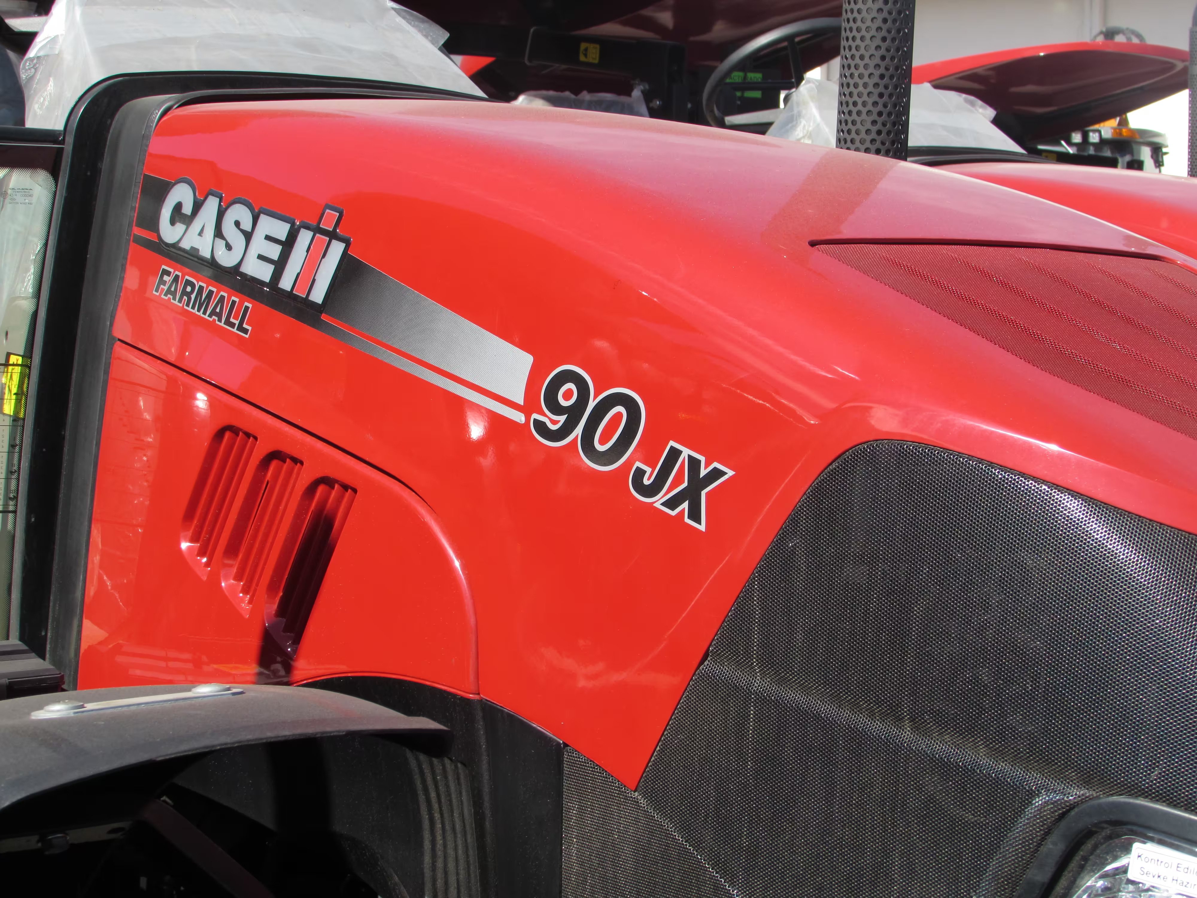 Case IH Farmall 90 JX 4WD Tractor Specs & Dimensions (2022 - 2025) | LECTURA Specs