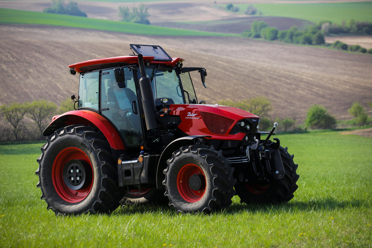 Zetor Forterra HD 150 4WD Tractor Specs (2022 - 2024) | LECTURA Specs