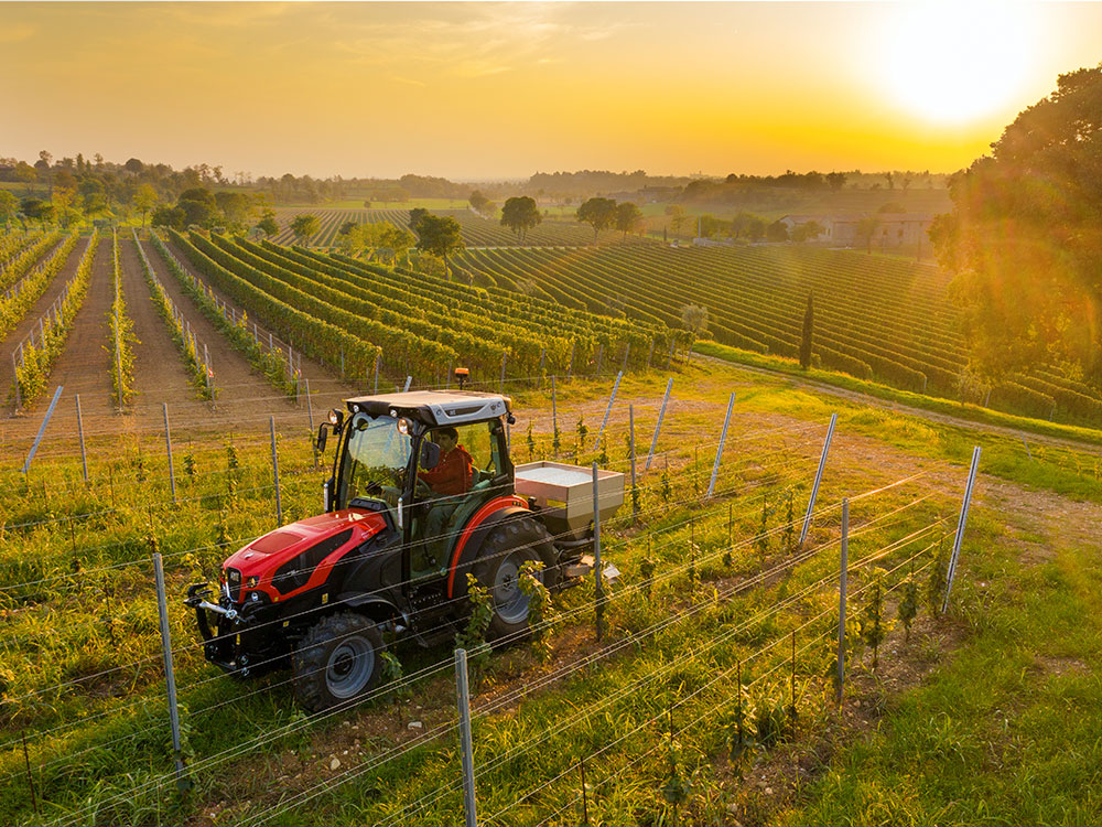 SAME Frutteto CVT S 95 4WD Tractor Specs & Dimensions (2023 - 2025 ...