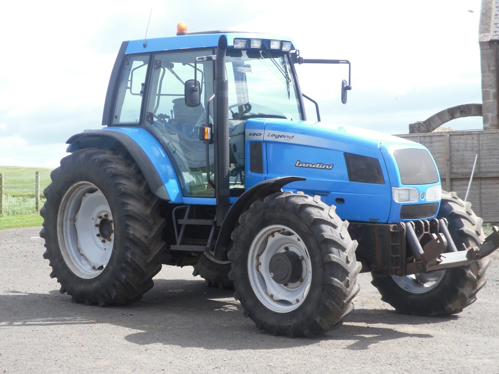 Landini Legend DT 130 Techno 4WD Tractor Specs & Dimensions (2002 ...