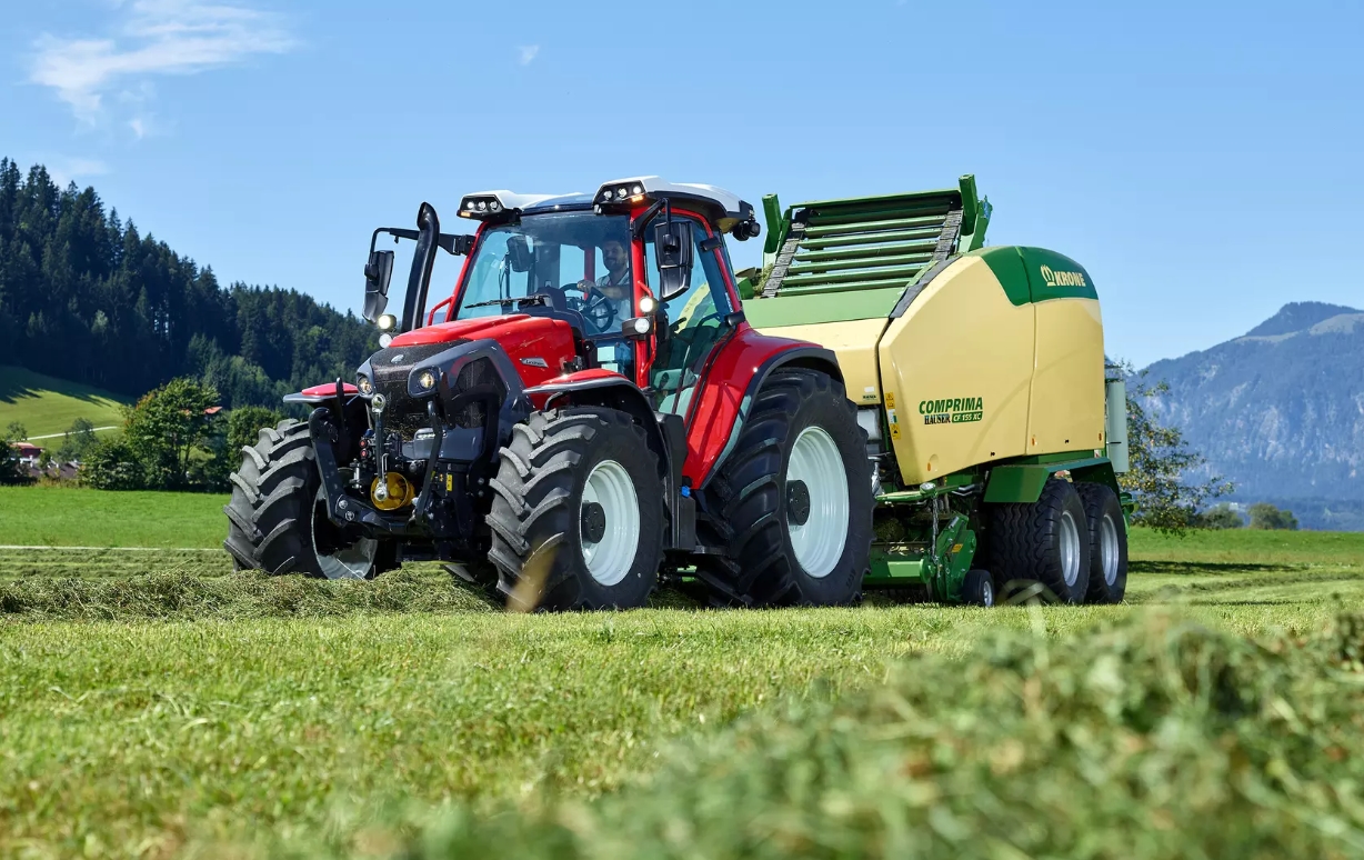 Lindner Lintrac 130 4WD Tractor Specs & Dimensions (2019 - 2025 ...