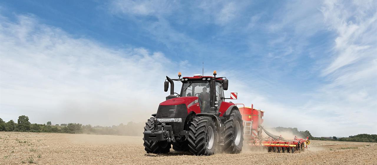 Case IH Magnum 250 Komfort 4WD Tractor Specs (2016 - 2018) | LECTURA Specs