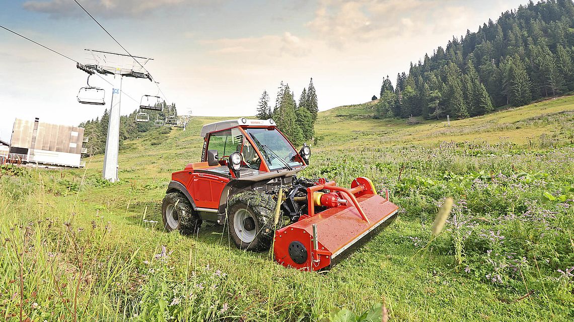 Reform Werke Metrac H 9 X 4WD Tractor Specs & Dimensions (2018 - 2022 ...