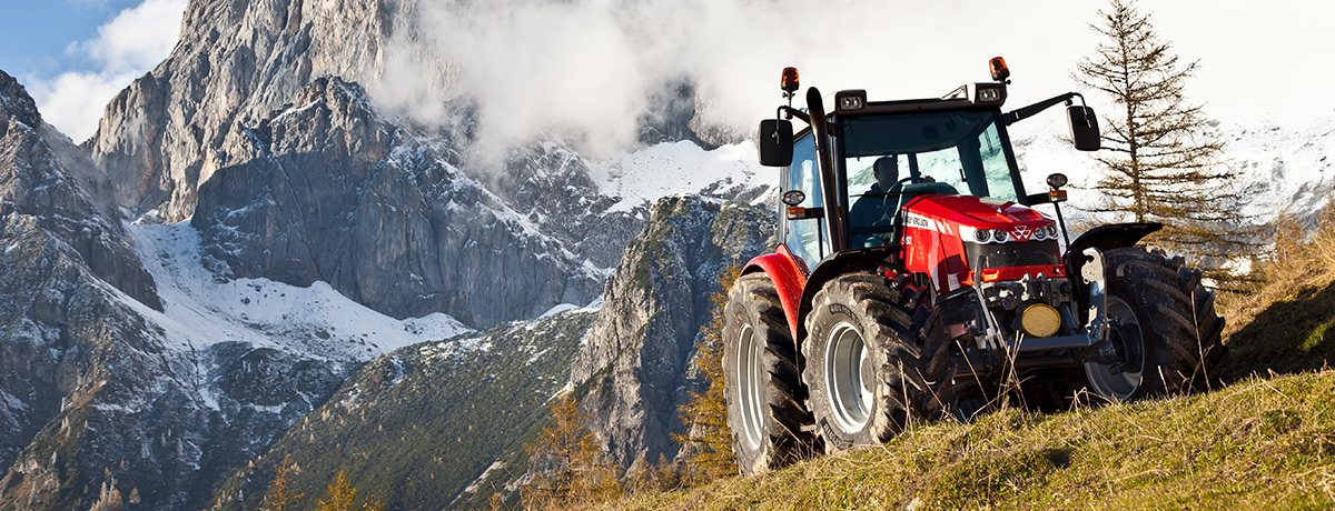 Massey Ferguson MF 5440 4WD Tractor Specs & Dimensions (2022 - 2025 ...
