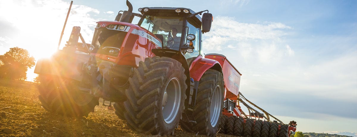 Massey Ferguson MF 7720 S 4WD Tractor Specs & Dimensions (2017 - 2020 ...