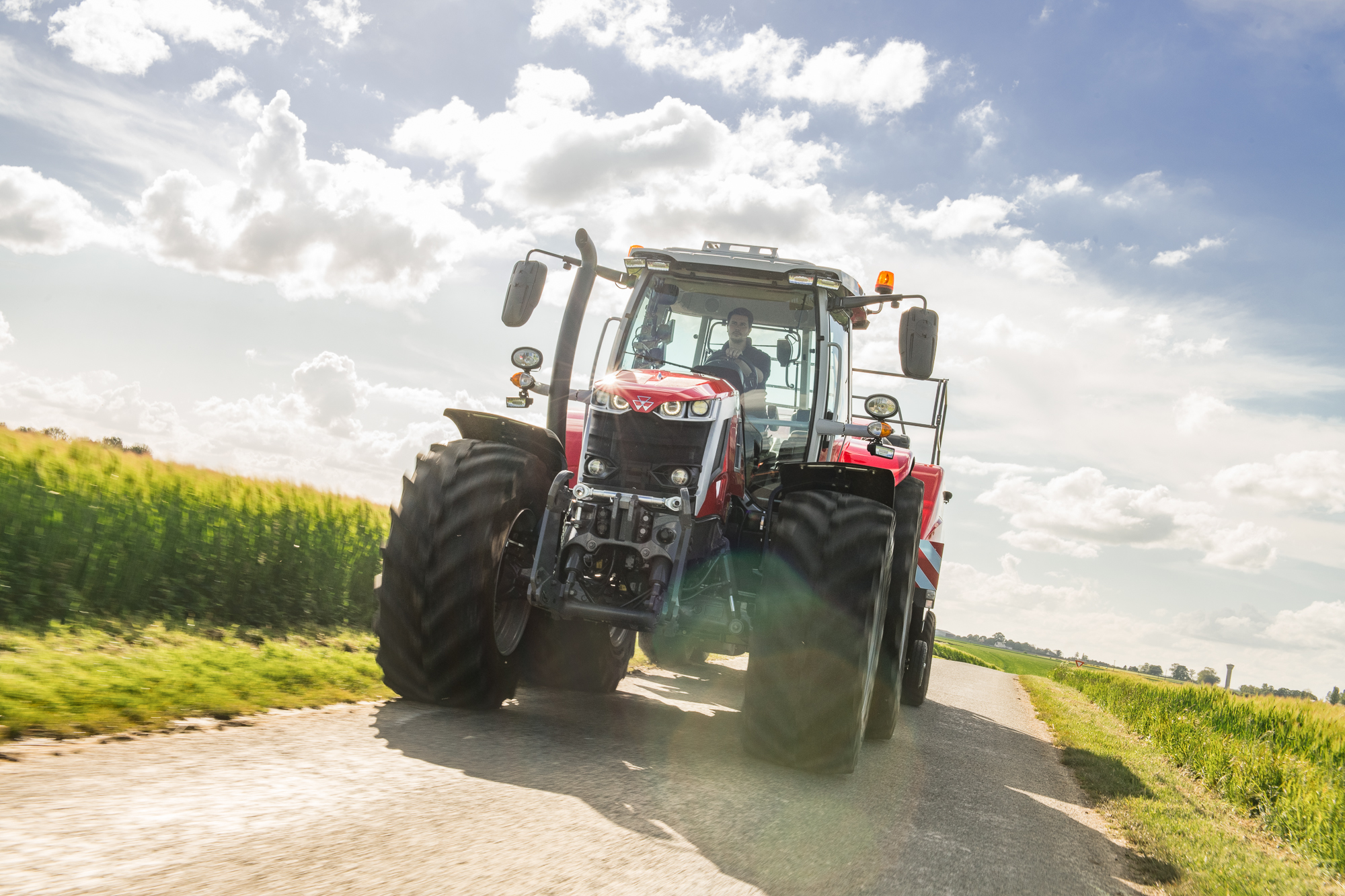 Massey Ferguson MF 7S.210 4WD Tractor Specs & Dimensions (2021 - 2025 ...