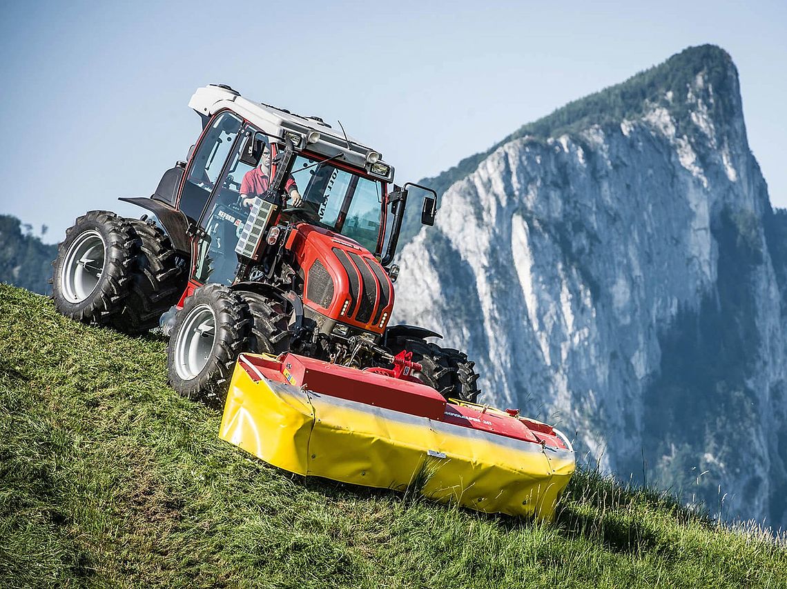 Reform Werke Mounty 110 V 4WD Tractor Specs & Dimensions (2015 - 2021 ...