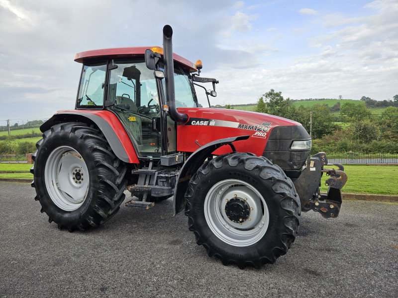 Case IH MXM 120 Profi 4WD Tractor Specs & Dimensions (2004 - 2007 ...