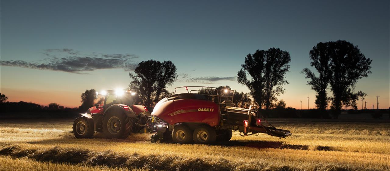Case IH Optum 250 CVXDrive 4WD Tractor Specs & Dimensions (2020 - 2023 ...