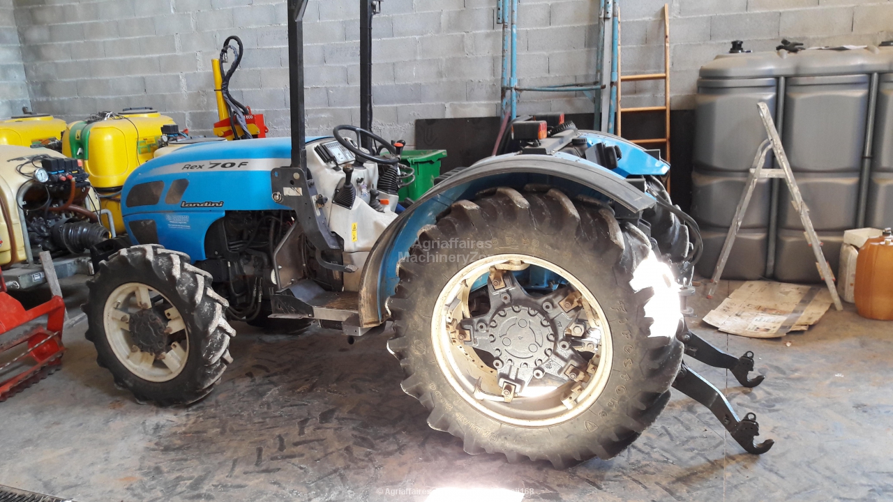 Landini Rex DT 4-070V 4WD Tractor Specs & Dimensions (2018 - 2020 ...
