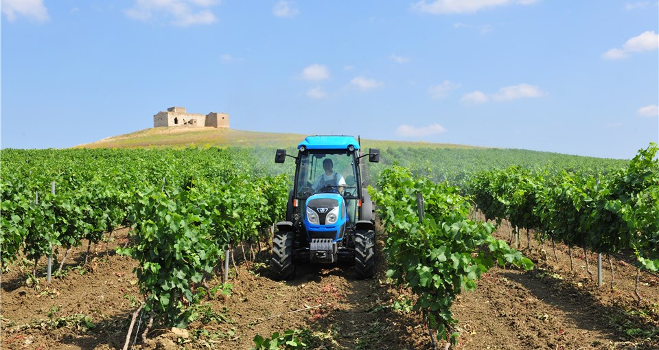 Landini Rex 85F 4WD Tractor Specs & Dimensions (2017 - 2017) | LECTURA ...