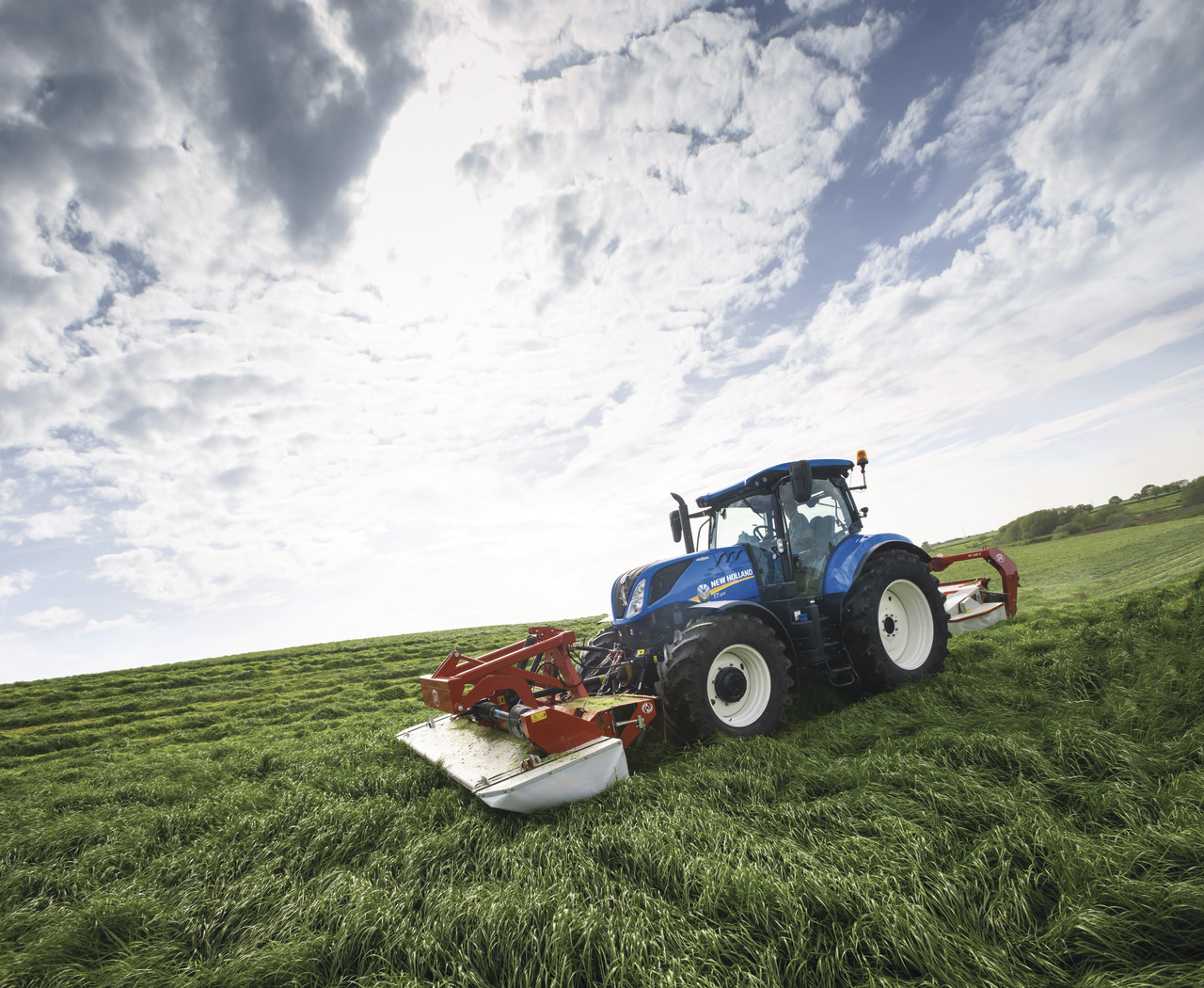 New Holland T7.225 4WD Tractor Specs & Dimensions (2015 - 2020 ...