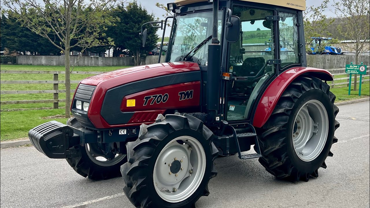 TYM T700 4WD Tractor Specs & Dimensions (2004 - 2008) | LECTURA Specs