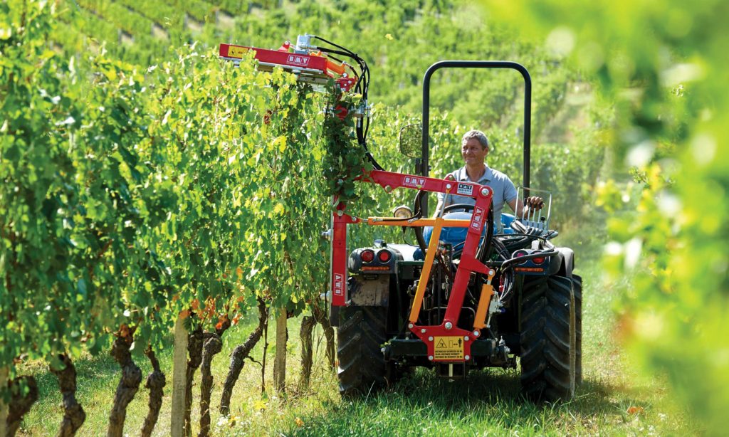 BCS Volcan L80 STD 4WD Tractor Specs & Dimensions (2018 - 2023 ...